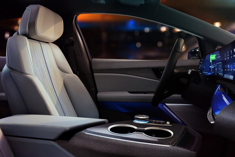 Nieuwe Cadillac Optiq 2026 en vorige generaties - Autotijd