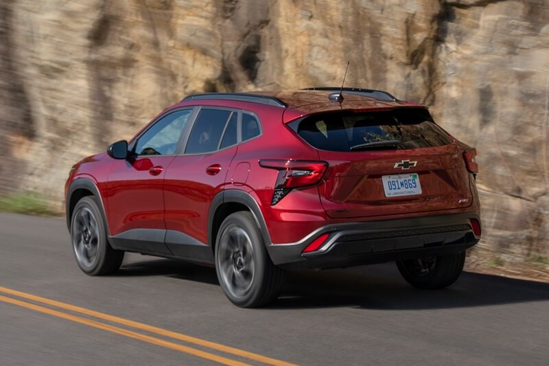 Nouveau Chevrolet Trax 2026 et générations précédentes - Autotijd