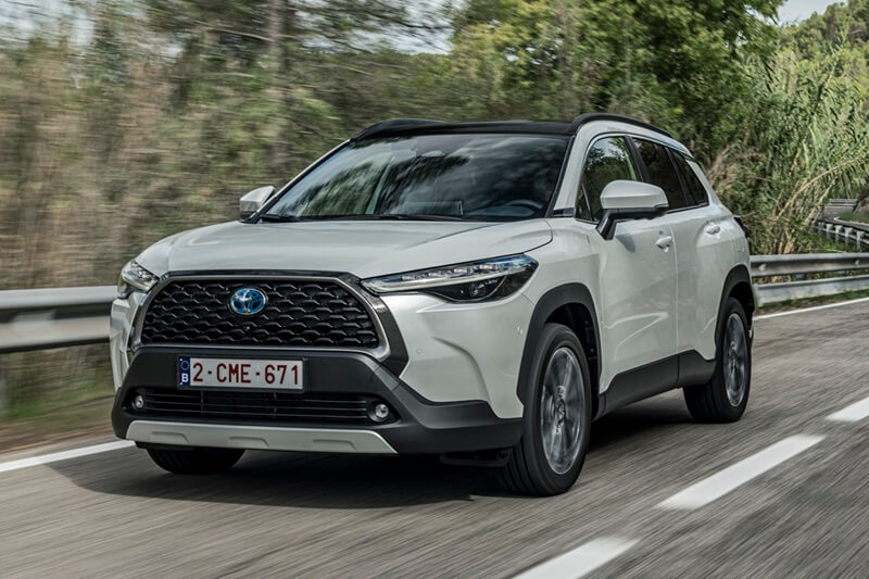 Nouveau Toyota Corolla Cross 2026 et générations précédentes - Autotijd