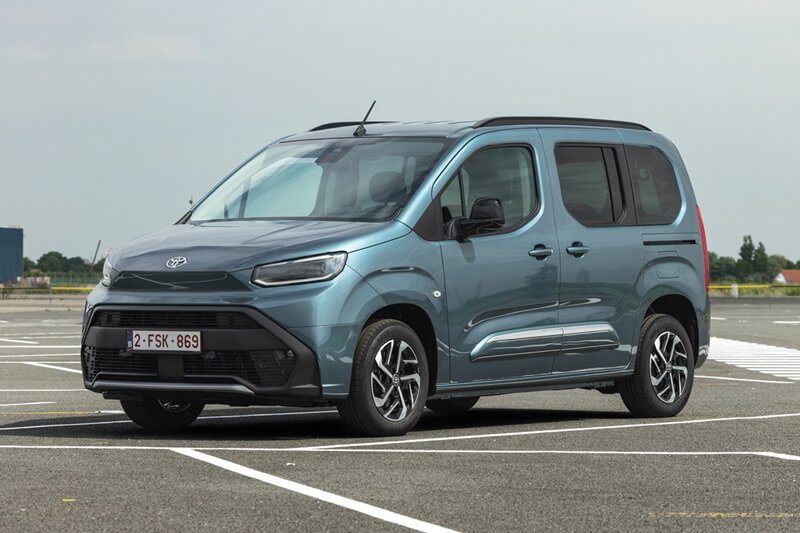 Nouvelle Toyota Proace City Verso 2026 et générations précédentes ...